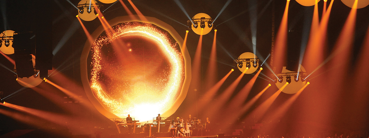 Inflatable Projection Sphere: measuring up to 6 meters in diameter.