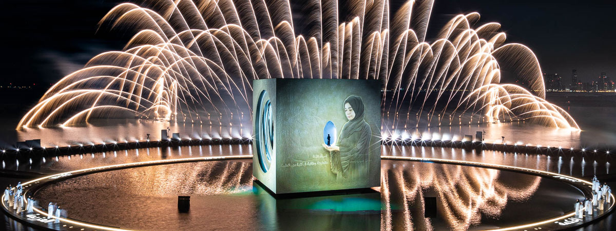 UAE’s 49th National Day – Roll-up projection screens in a giant cube