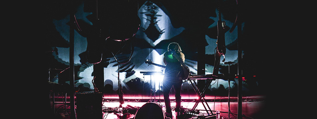 Projection on a transparent voile for FKJ