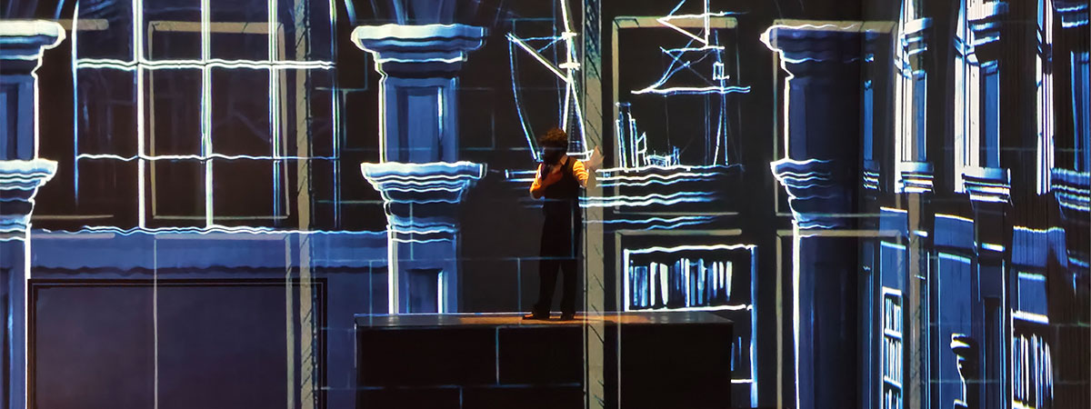 Motorised roll-up systems & hologram scrims swiftly change the scene