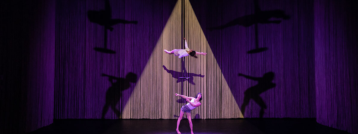 MUTE - Light effects and projection on a string-curtain backdrop