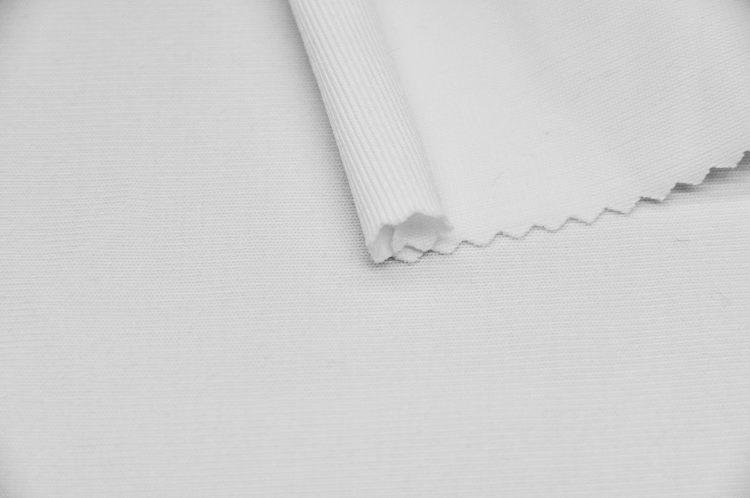 PolyStretch P8 CS Mat Heavy : tissu extensible, lourd et opaque | ShowTex